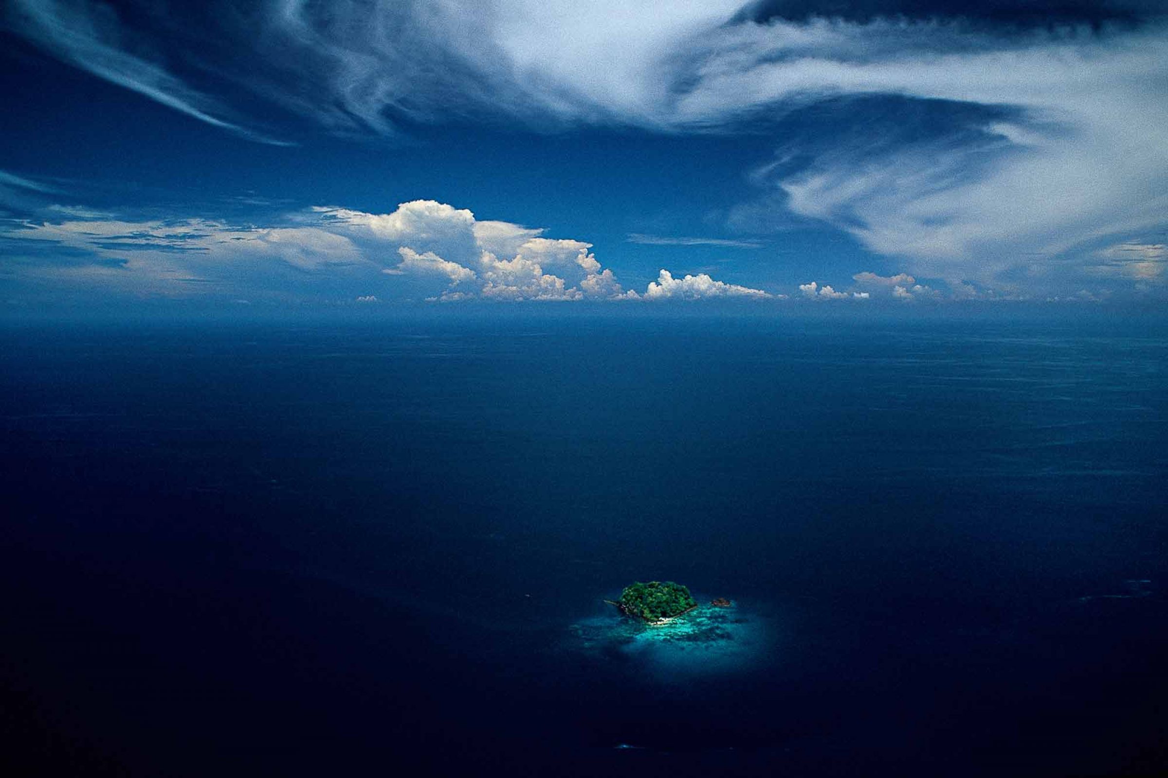 YANN ARTHUS-BERTRAND PHOTO | Photographic Work | Official